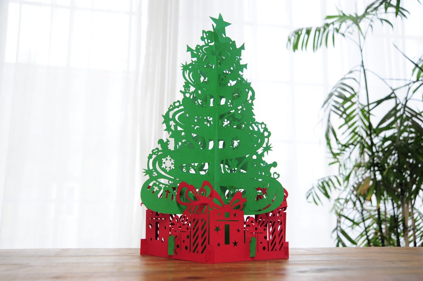 Christmas pop up decor - Christmas paper centerpiece - CharmPop Cards